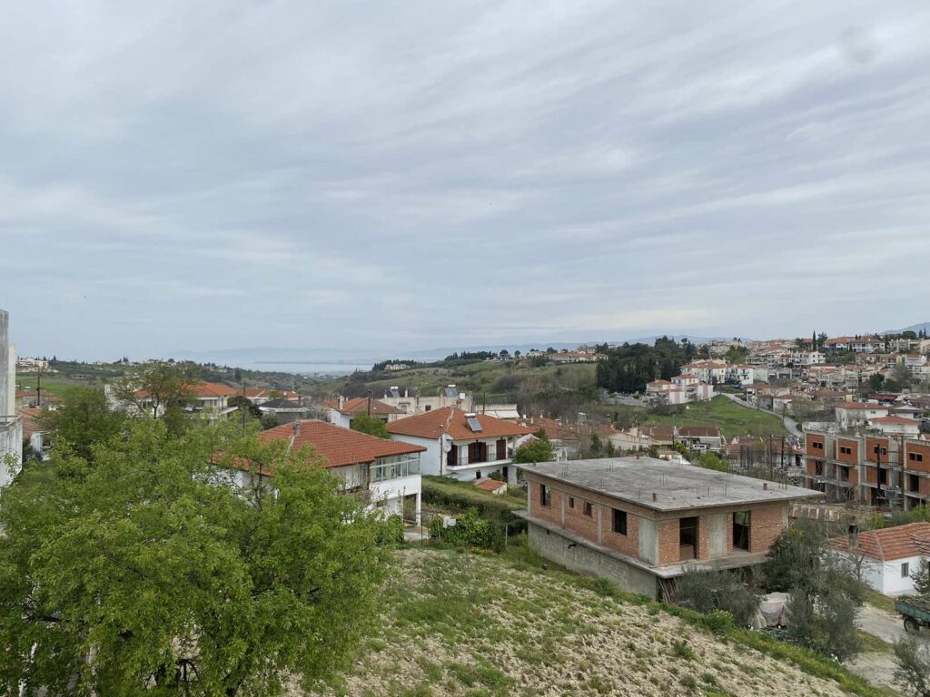 ΜΕΖΟΝΕΤΑ ΣΤΟΝ ΤΡΙΛΟΦΟ ΘΕΣΣΑΛΟΝΙΚΗΣ 225τμ 280000ευρώ - El Greco GEOPAP
